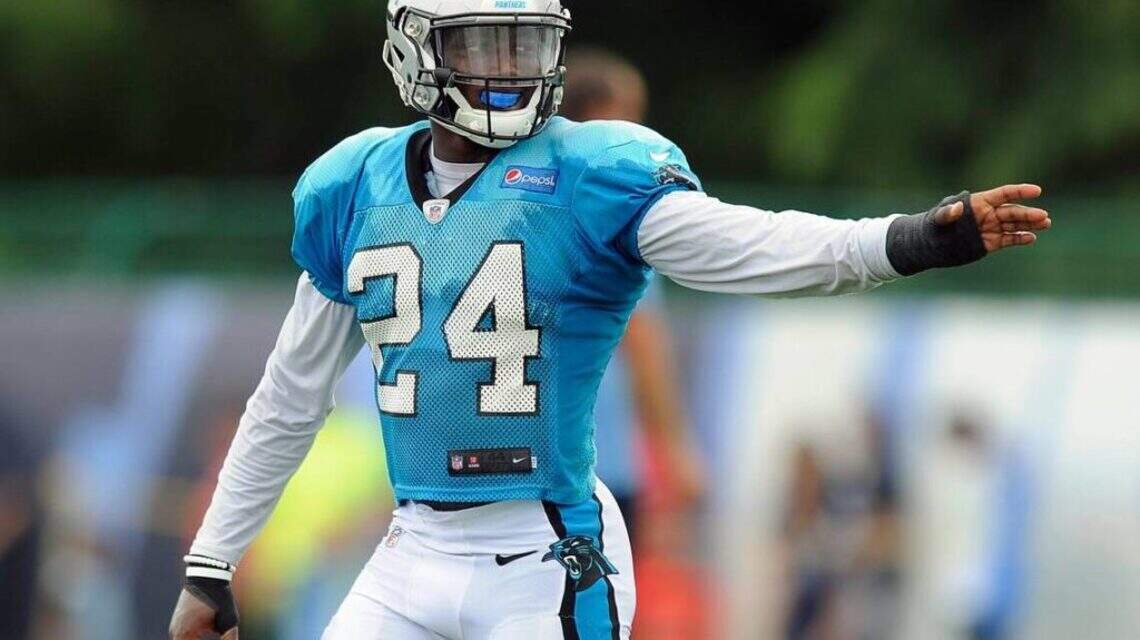 James Bradberry signs with NY Giants | Charlotte Observer