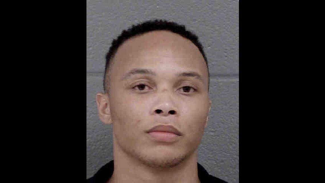 Charlotte cop charged with DWI, driving through red light | Charlotte ...