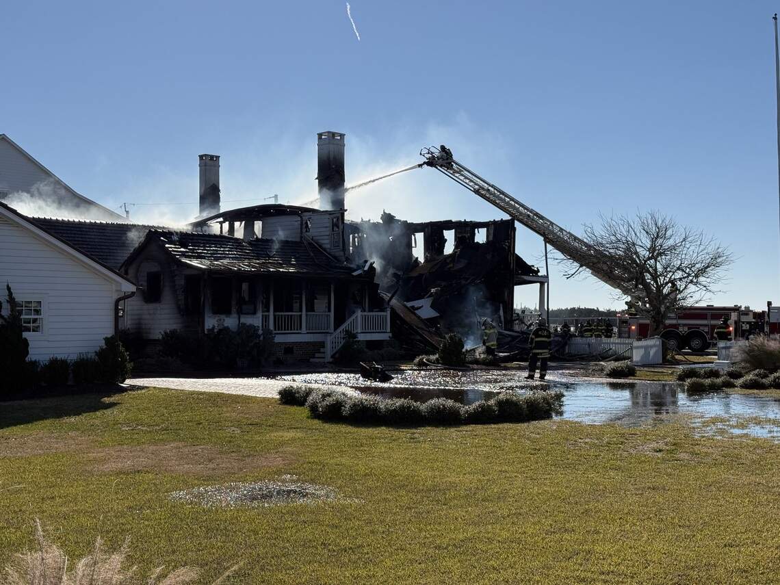 300-year-old coastal home destroyed by fire, NC town says | Myrtle ...