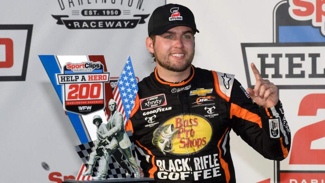 NASCAR racer Noah Gragson: Kansas Speedway in Xfinity, Cup | Kansas ...