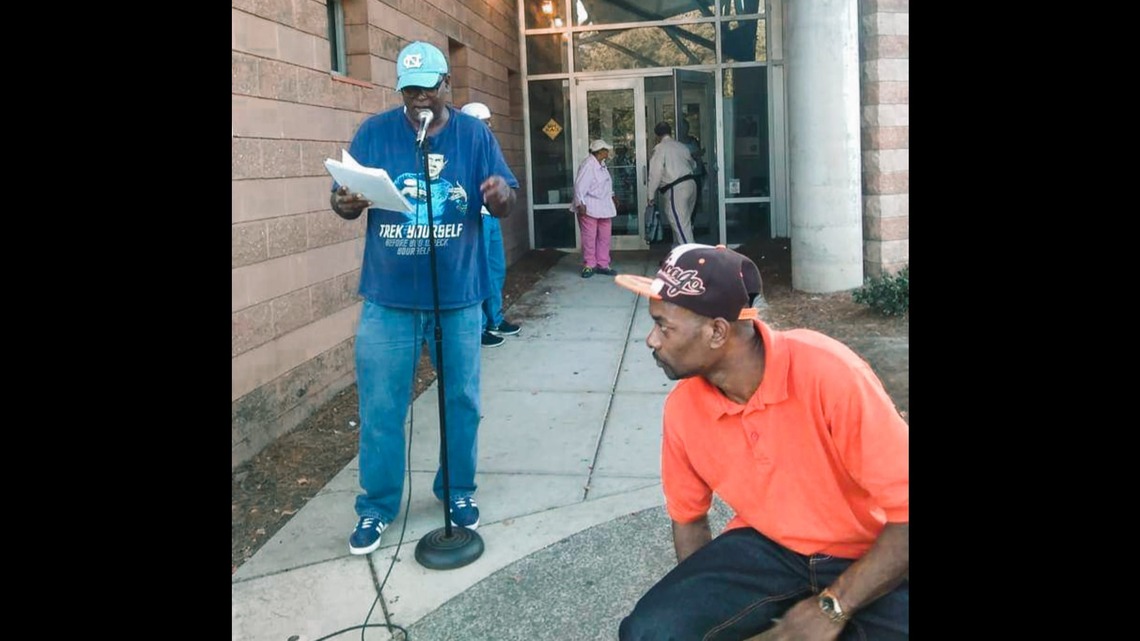 Guerilla Poets in Charlotte: Art, poetry club helping heal | Charlotte ...