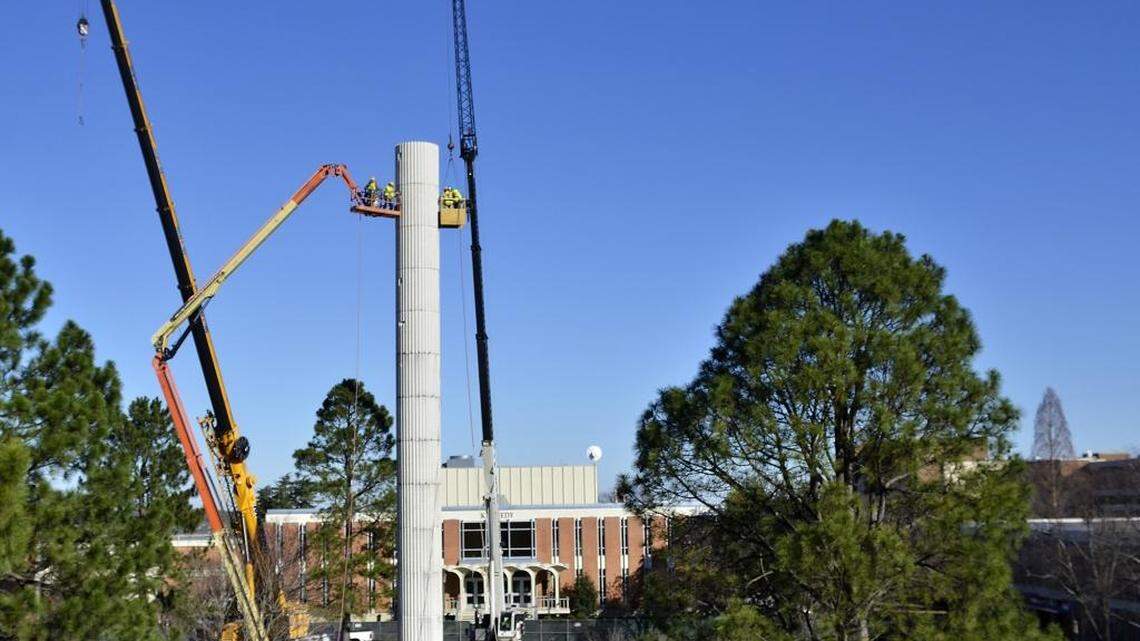 UNC Charlotte’s Belk Tower dismantled | Charlotte Observer