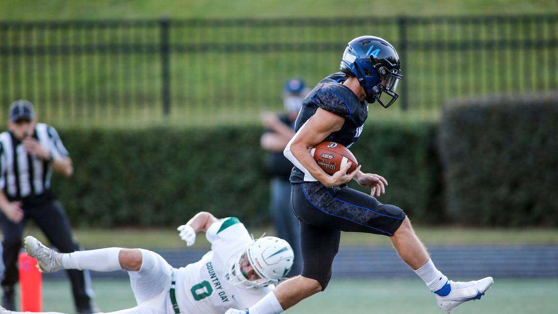 Charlotte Christian’s Farrell shines in new role against rival ...