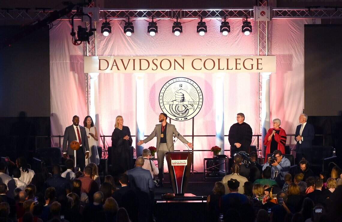Steph Curry gets Davidson graduation ceremony fit for alum | Charlotte ...