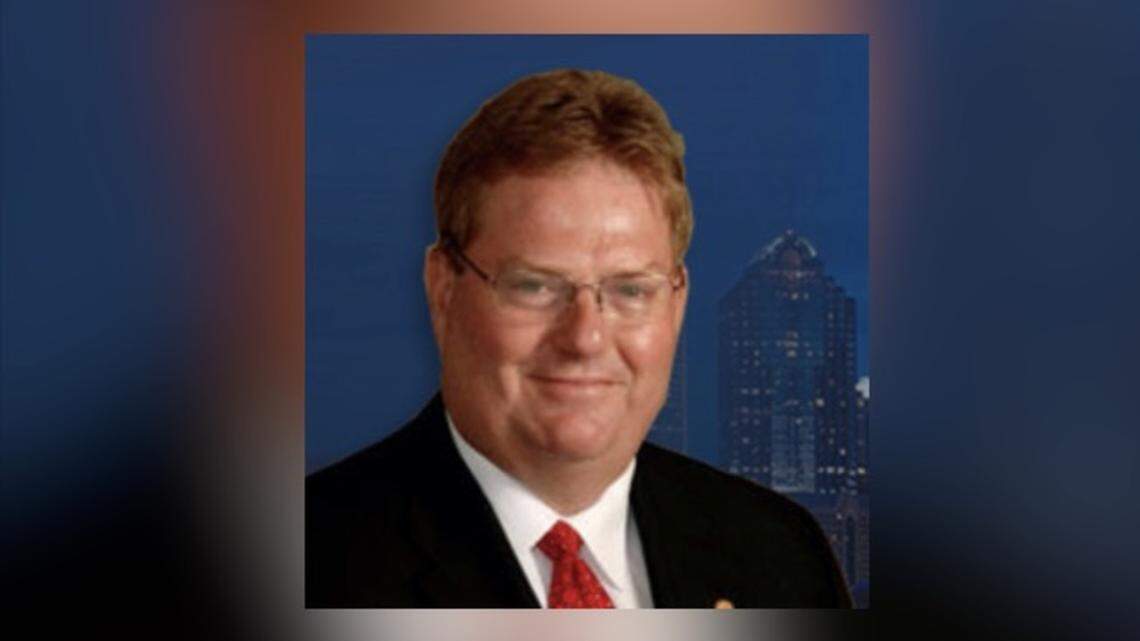 Charlotte lawyer loses license as feds sue for back taxes | Charlotte ...