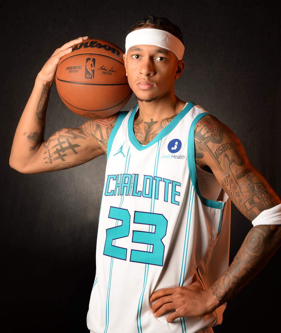 Hornets’ Tre Mann healthy, eager to resume NBA career | Charlotte Observer