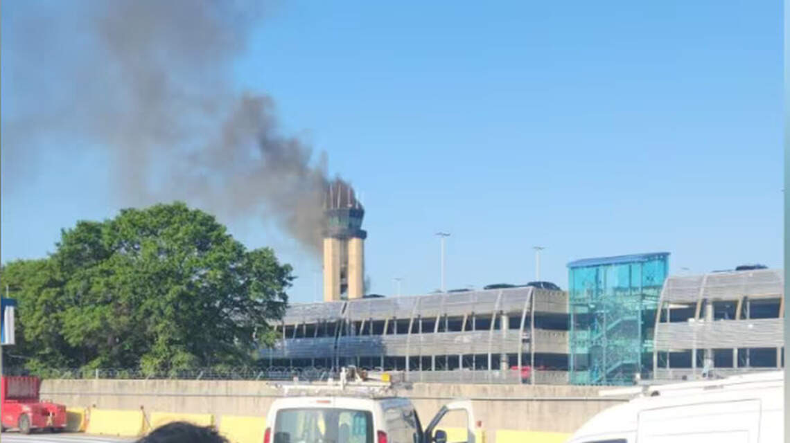 Charlotte fire responds to old airport control tower | Charlotte Observer