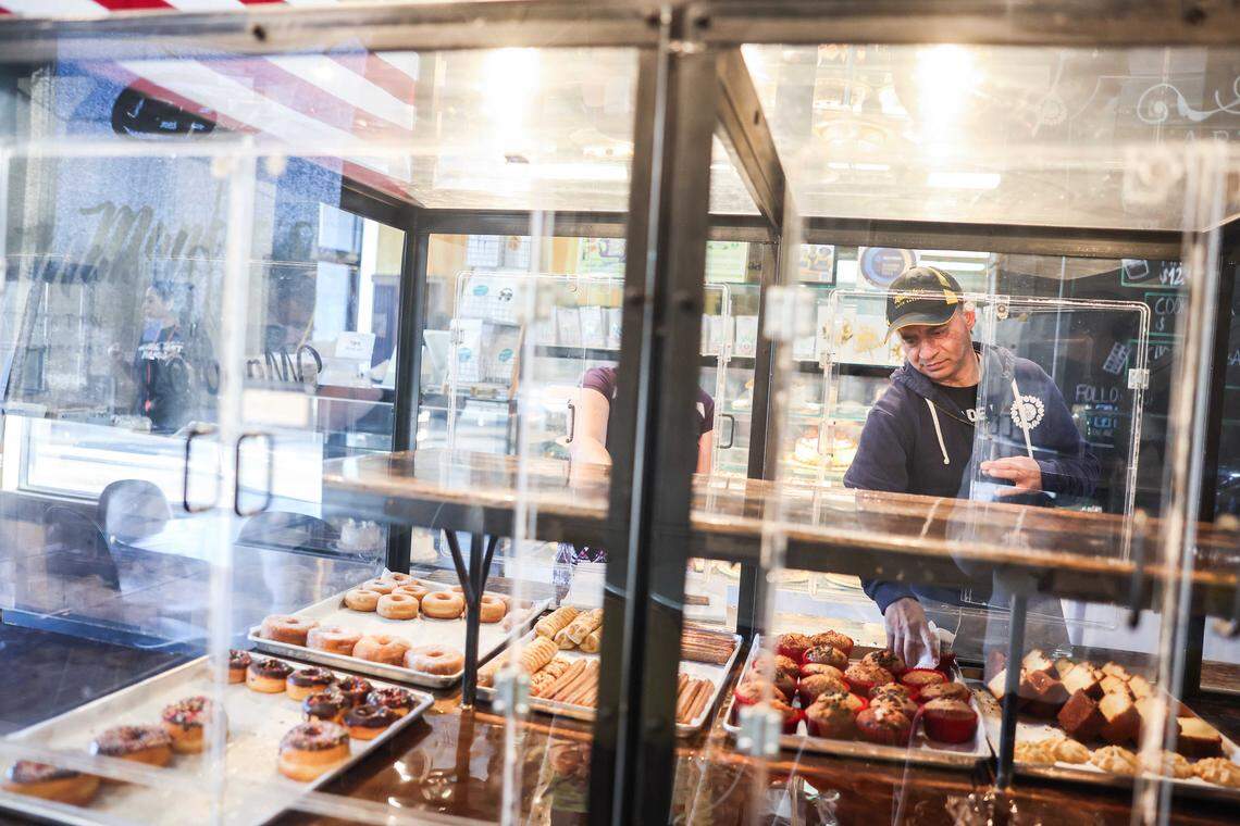 Manolo's Bakery opens new hours amid Central Avenue unrest | Charlotte ...