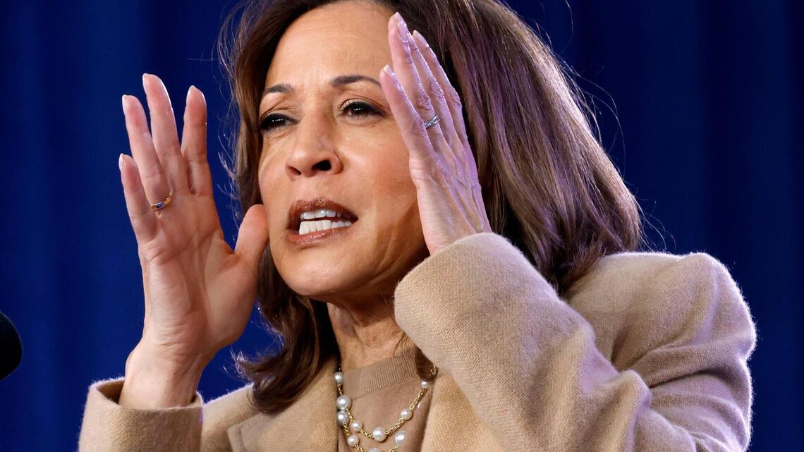 Live updates: Harris rallies in Charlotte Saturday | Raleigh News ...